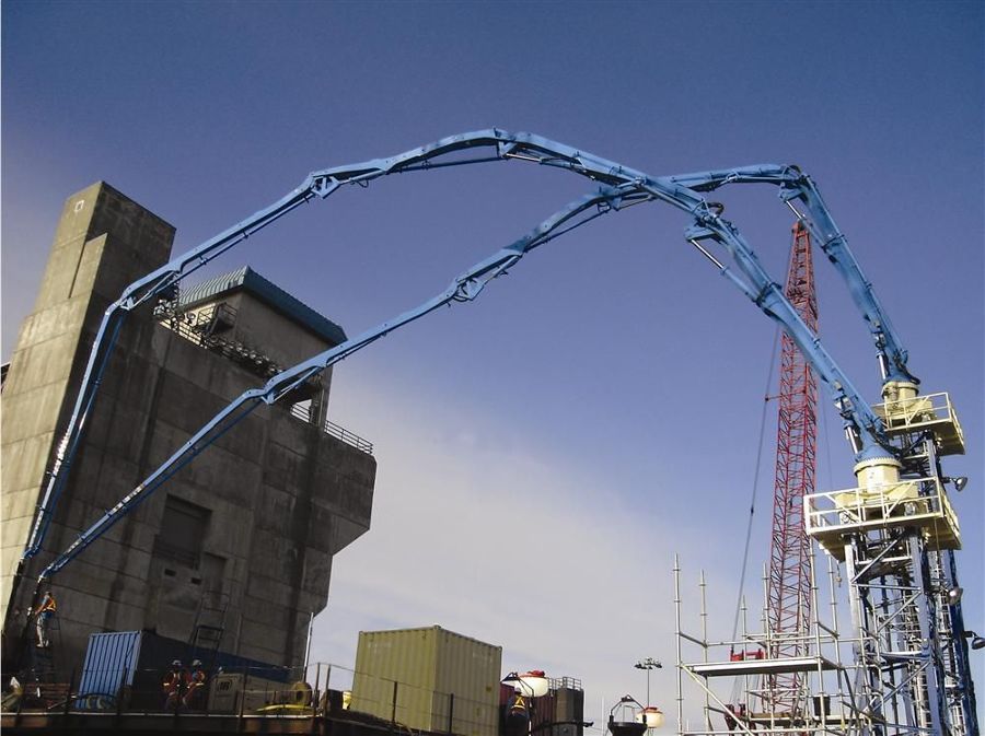 Putmeizster Manual Concrete Placing Boom with Conveying Pipe